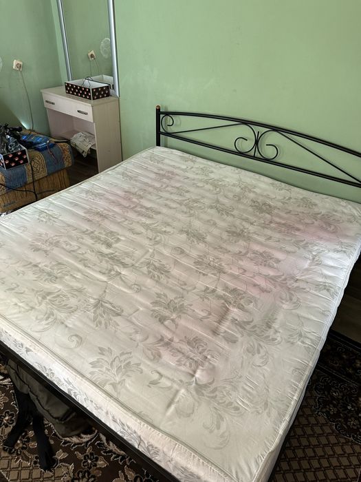 Матрас для ліжка 200:180: 1 200 грн. - Меблі для спальні Львів на Olx