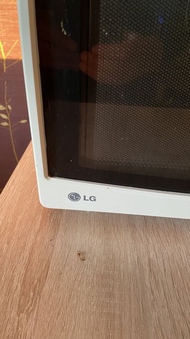 Микроволновка LG модель MS2029F: 950 грн. - Мікрохвильові печі Вінниця на Olx