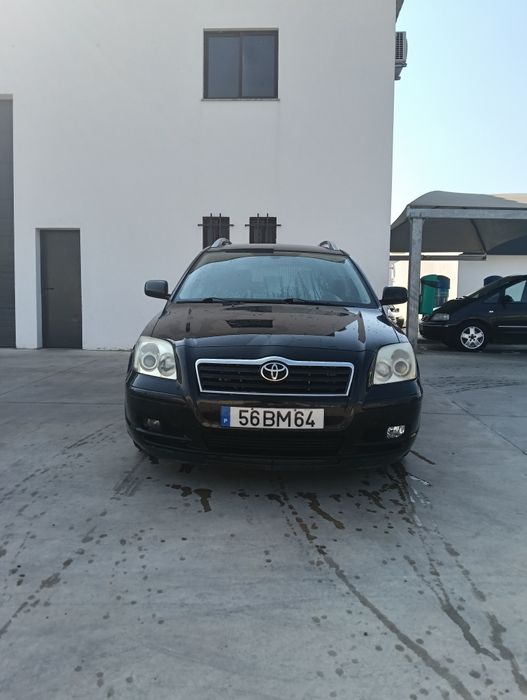 Toyota Avensis D4D Montoito • OLX.pt