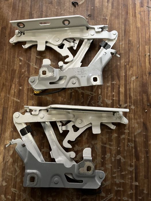 Audi Q5 80A Петлі Капоту: 4 100 грн. - Капоти та їхні частини Дніпро на Olx