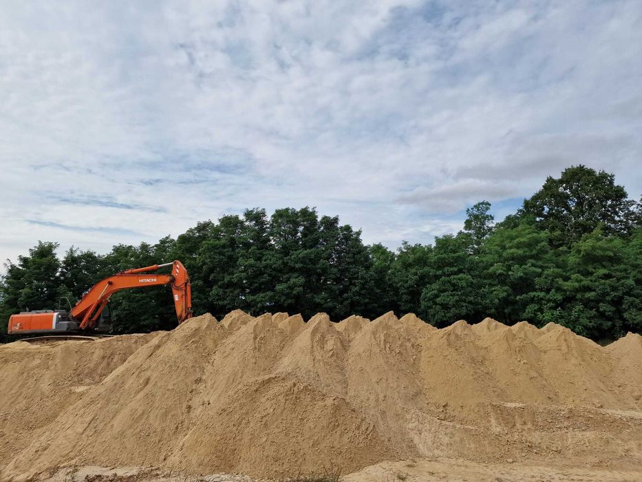 Piasek kopany zasypowy, płukany Brzeg Dolny • OLX.pl