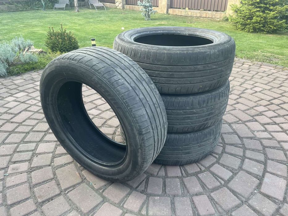 Bridgestone 255/55 R18 літо: 250 грн. - Автошини Кривий Ріг на Olx