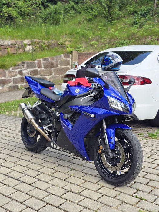 Elegantes Yamaha R1 Rn09 Bildnull