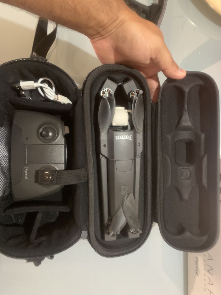 Drone Parrot Anafi 4K Leiria, Pousos, Barreira E Cortes • OLX Portugal Drone Parrot Anafi 4K Leiria, Pousos, Barreira E Cortes • OLX Portugal