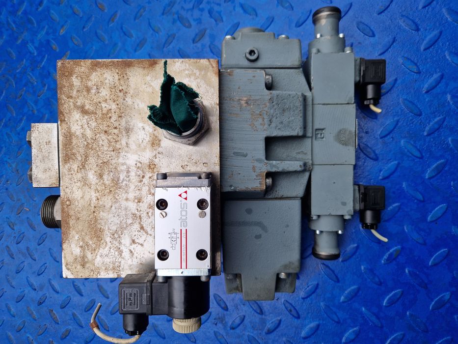 Zawór rozdzielacz hydrauliczny REXROTH 4WRZ 16 W1 elektrozawór 4DREP ...