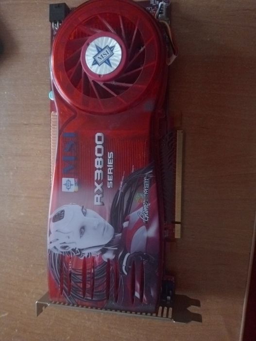Ati radeon 3800 series: 300 грн. - Комплектуючі та аксесуари Веселка на Olx