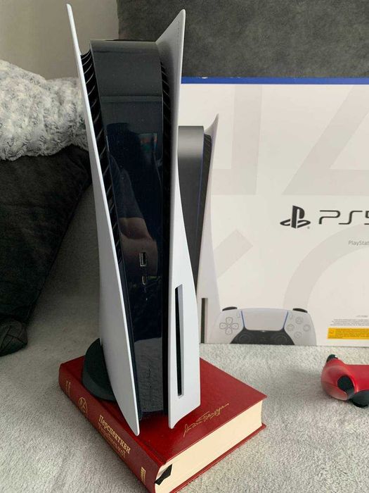 Консоль Sony PlayStation 5 Blu-ray + Геймпад Sony DualSense Cosmic Red ...