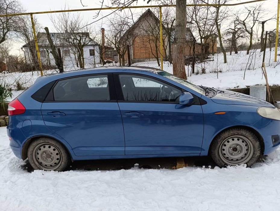 Продам ЗАЗ FORZA 2012 ооку: 3 000 $ - ЗАЗ Липовець, Селище на Olx