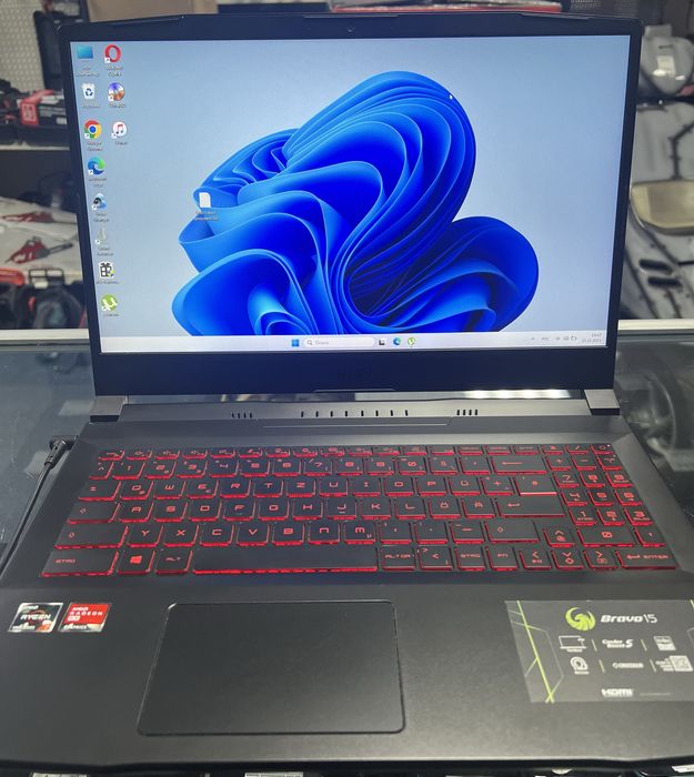 Ігровий Ноутбук MSI Bravo 15 (B5DD): 28 500 грн. - Ноутбуки Буча на Olx