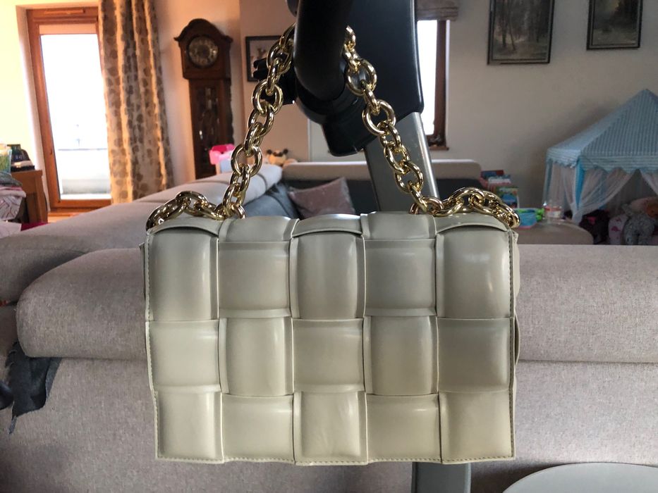 Torebki nowe jasny beż czarny pikowane złoty łańcuch piękne Łódź Widzew ...