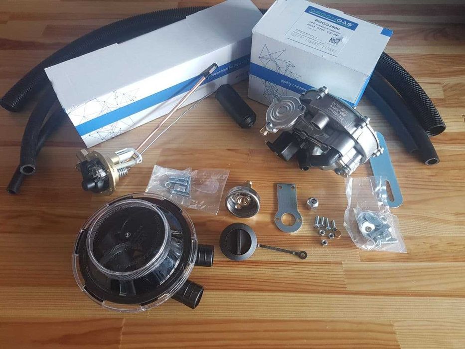 Полный комплект ГБО 2 поколения. Томасетто. Баллон 50 или 42 литра: 4 ...