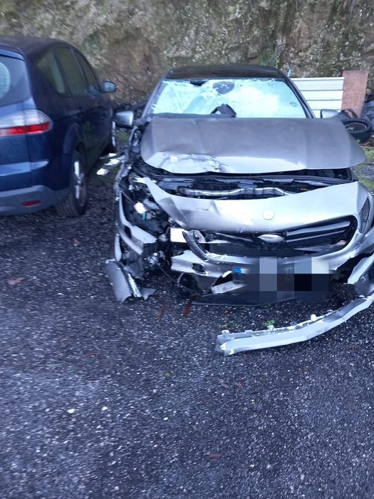 Mercedes CLA 200 KIT AMG Vila Nova do Campo • OLX.pt