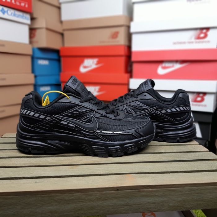 2 кольори Nike Initiator Gore-Tex (ТЕРМО): 2 290 грн. - Кросівки для ...