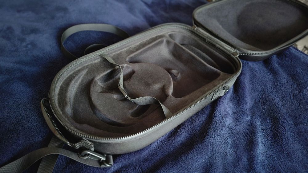 З КЕЙСОМ!!! Oculus Quest 2 256GB: 12 000 грн. - Інші ігрові аксесуари ...