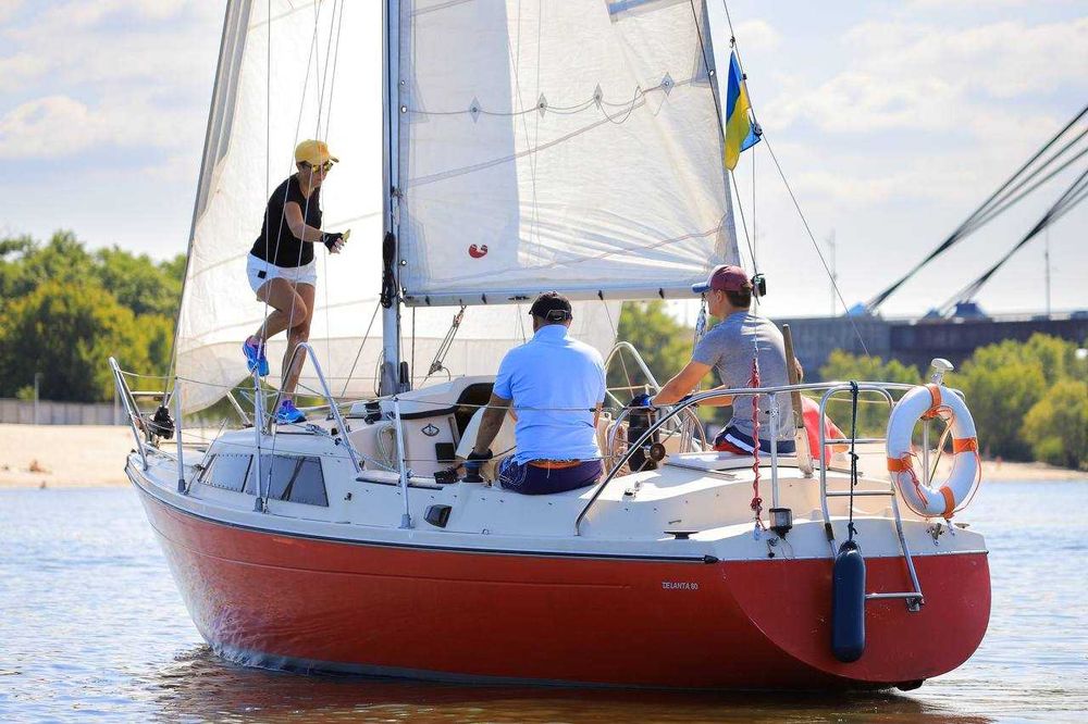 Яхта Dehler Delanta 80 вітрильно-моторна, прогулянкова: 10 500 $ - Яхта ...