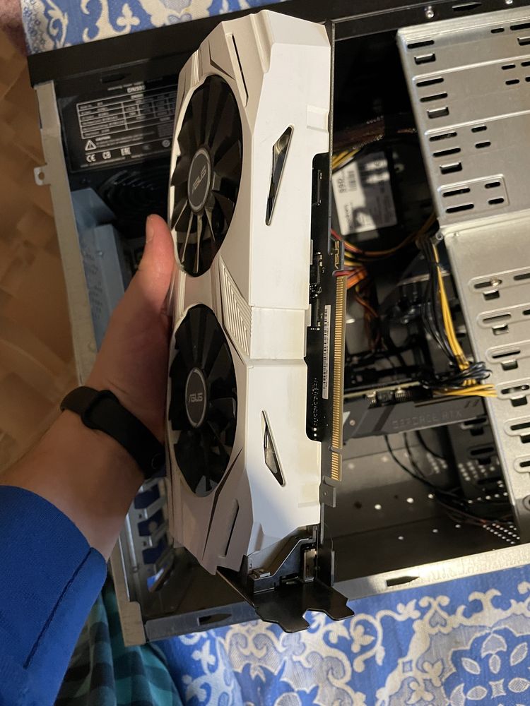 Відеокарта GTX 1060: 2 400 грн. - Комплектуючі та аксесуари Чернігів на Olx