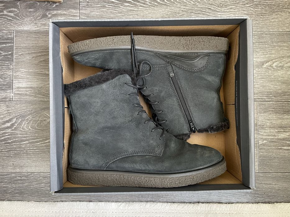 Продам жіночі зимові черевики ecco: 650 грн. - Інші черевики та напівчеревики Черкаси на Olx