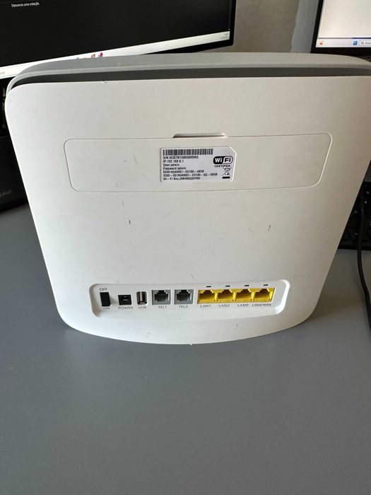 Router Huawei e5186 Ferreira do Zêzere • OLX.pt