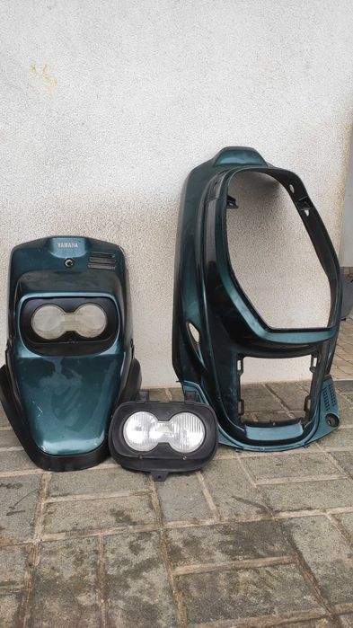 Carnagens Yamaha Bws 50cc + 2 faróis da frente Portimão • OLX Portugal