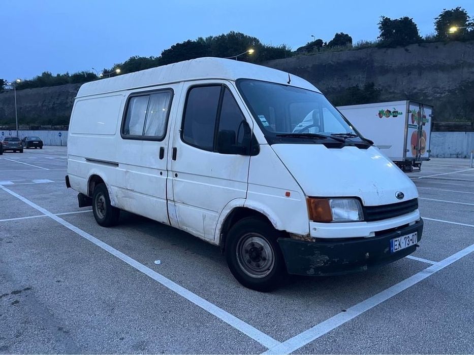 Camper van ford transit Alcântara • OLX Portugal
