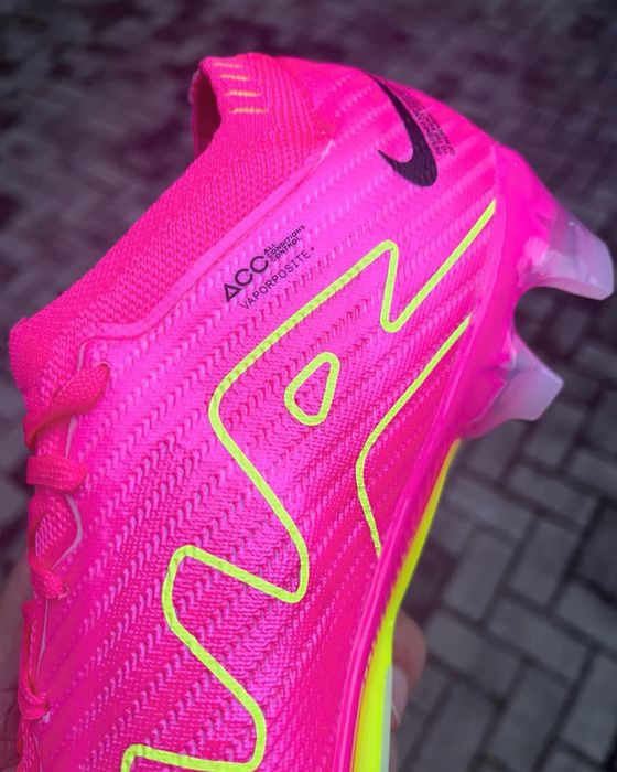 Бутсы Nike Air Zoom: 850 грн. - Футбол Львів на Olx