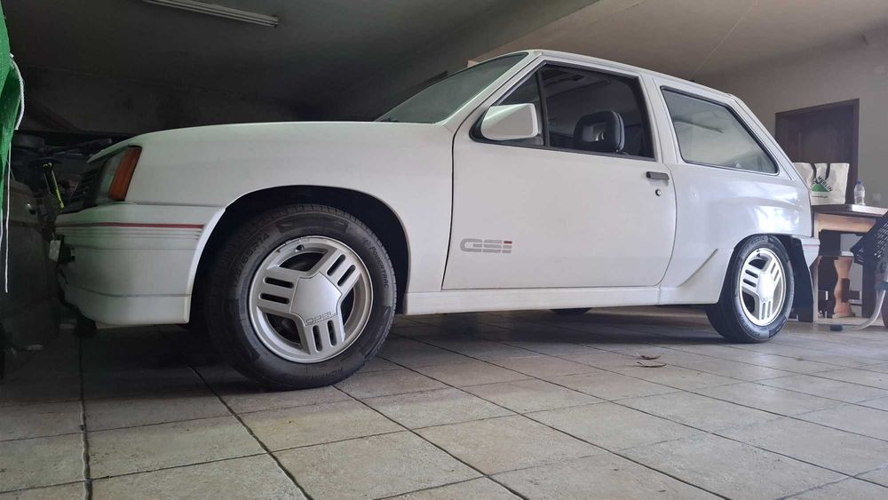 Opel Corsa A GSI Vimeiro • OLX.pt