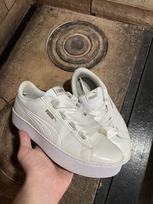 Кроссовки Puma Vikky Platform Ribbon P [39]: 400 грн. - Інші кросівки Павлоград на Olx