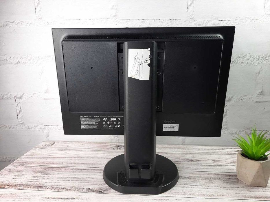 Монитор 22" NEC MultiSync E223W WLED DisplayPort/DVI/VGA PIVOT: 1 700 ...