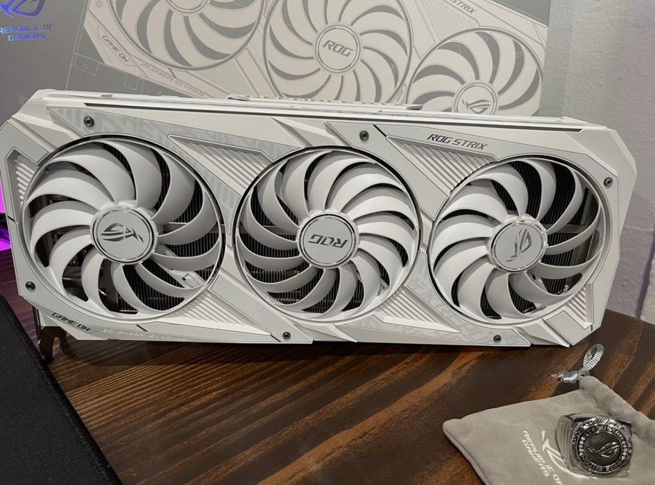 Відеокарта ASUS ROG Strix GeForce RTX 3090 OC 24GB White Edition: 30 ...
