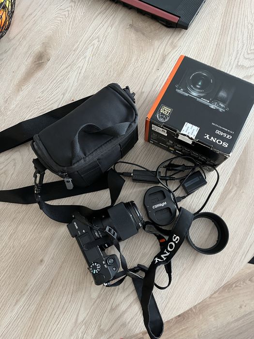 Sony Alpha A6400 + obiektyw Sigma 30mm f/1.4 Stan bardzo dobry Łódź ...