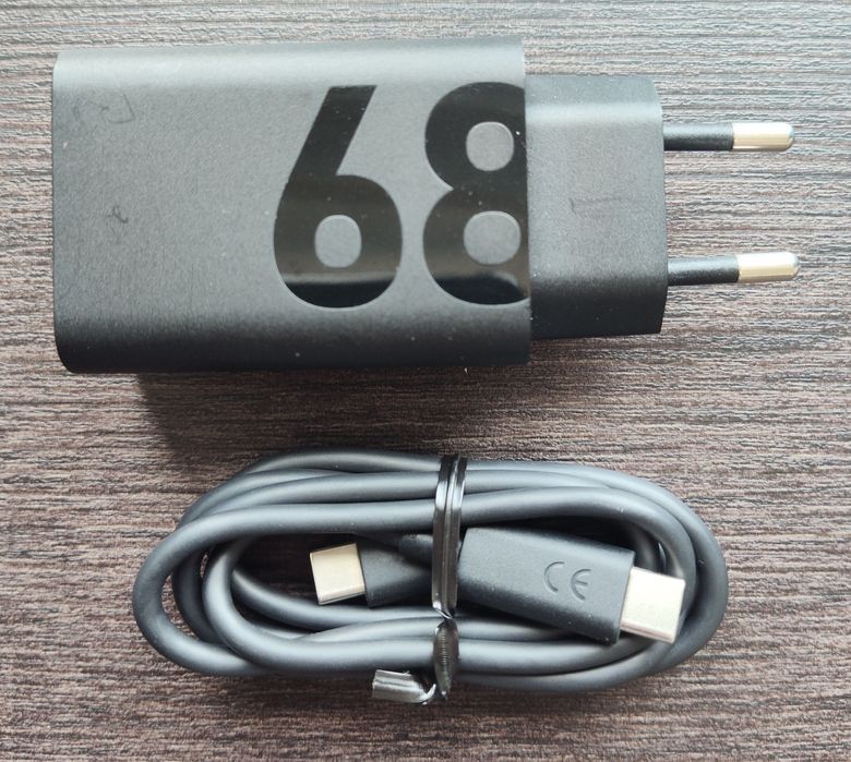 Ładowarka sieciowa z kablem Motorola TurboPower MC-682N - 68W Toruń • OLX.pl