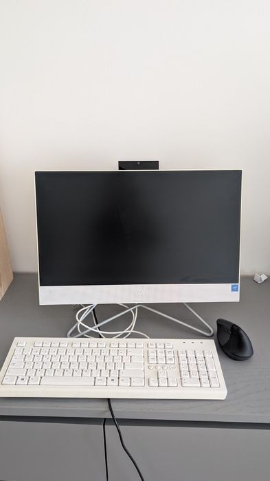 All-in-One HP 22-df0005np 21.5''. funcionando bem Algueirão-Mem Martins ...