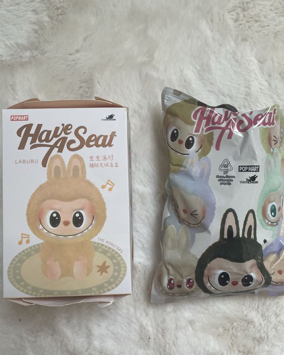 Brelok labubu the monster keychain pop mart dada have a seat Dąbrowa ...