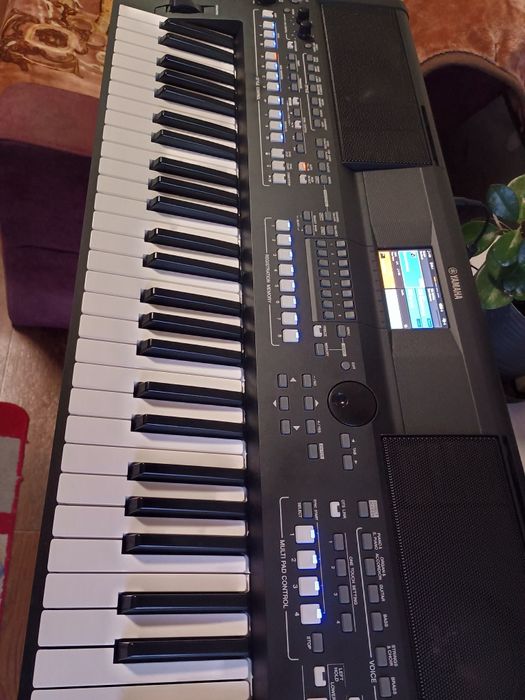 Keyboard Yamaha psr SX 600 Strzelce Opolskie • OLX.pl
