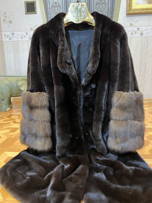 Норкова шуба Soft Gold норка Nafa Cоболь баргузин Великий розмір 54 900 грн Шуби кожухи