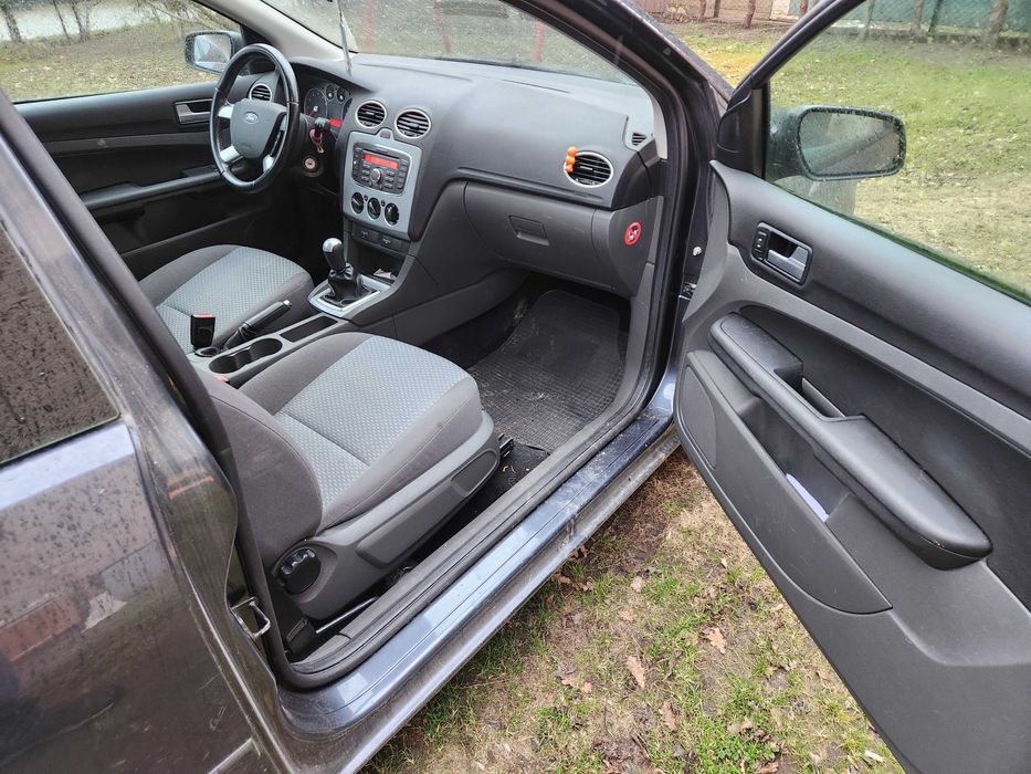 Ford Focus II 1.6 16V Kobierzyce • OLX.pl