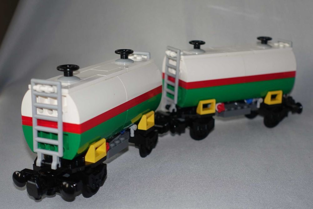 LEGO train, Gratis wysyłka, dwie cysterny, ciekawe wagony do pociągu ...