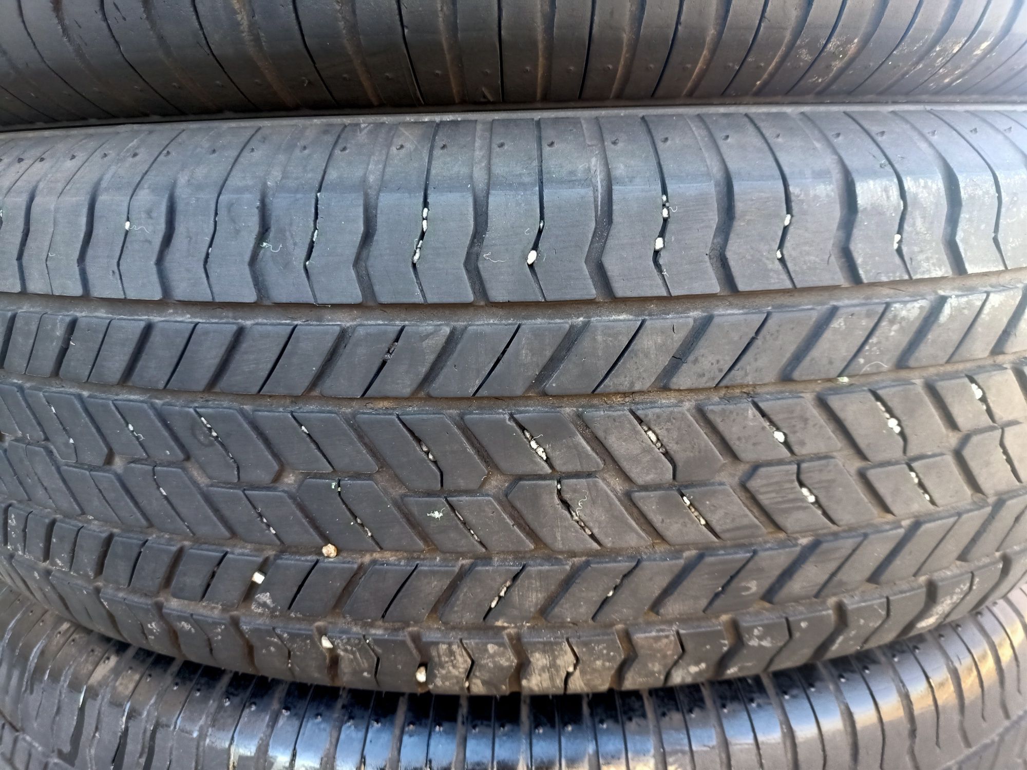 Літні шини YOKOHAMA 215/70R16: 1 800 грн. - Автошини Андріївка на Olx
