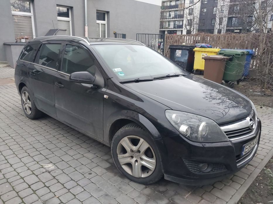 Wypożyczalnia, wynajem auta Rent Car Wolt, Bolt Food, Uber Eats, Stua ...