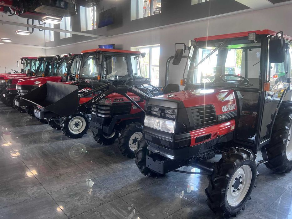 Kubota KL-25 трактОр понський: 7 550 $ - Трактор сільськогосподарський Тернопіль на Olx