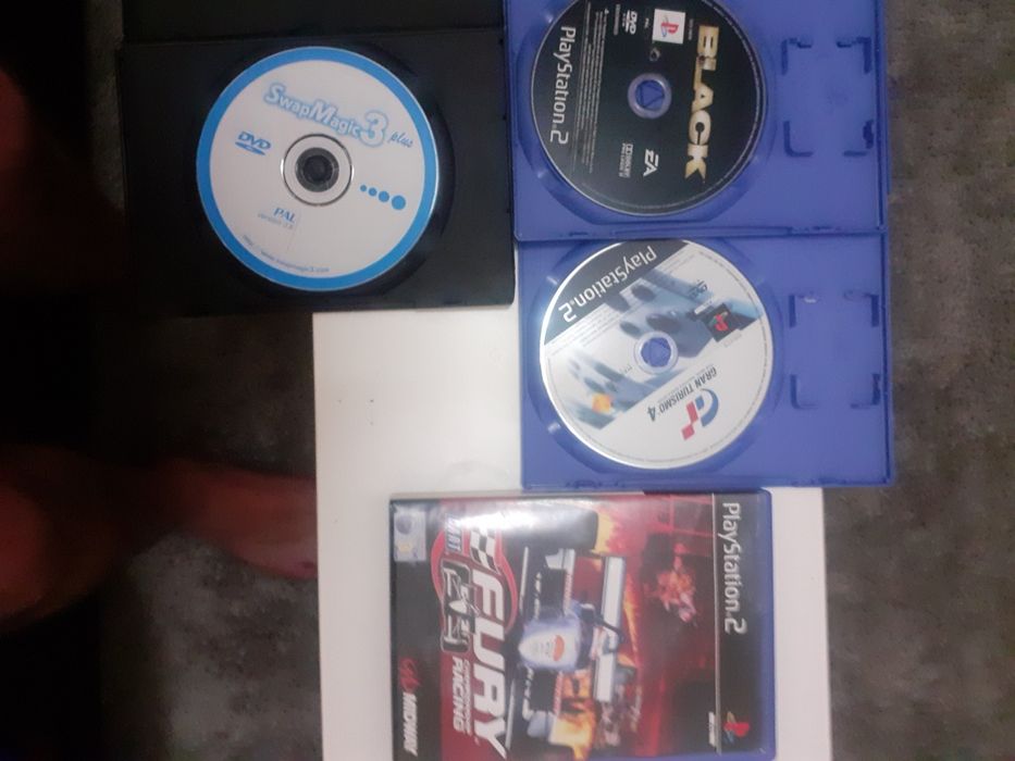 Jogos ps2 usados Serzedo E Perosinho • OLX.pt
