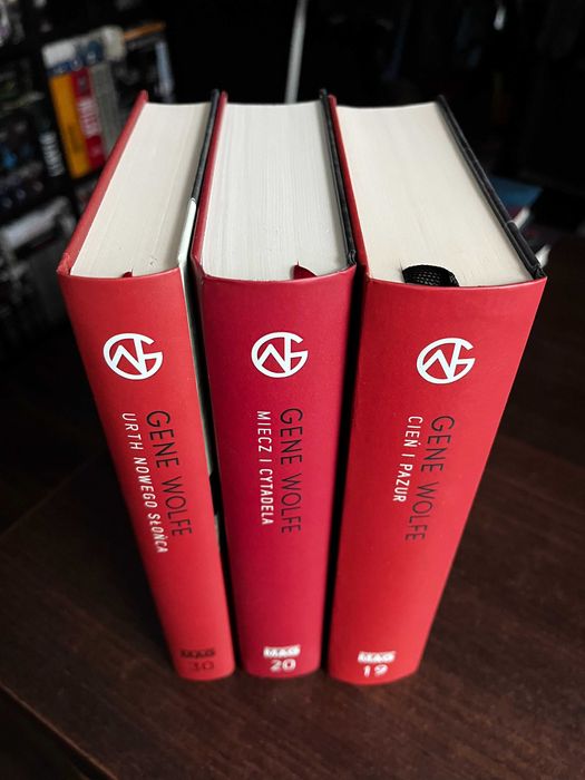 Gene Wolfe - Księga Nowego Słońca - 3 tomy Bielsko-Biała • OLX.pl