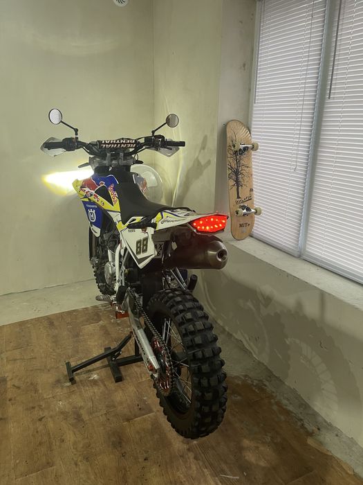 Husqvarna sm125: 2 000 $ - Мотоцикли Кам'янець-Подільський на Olx