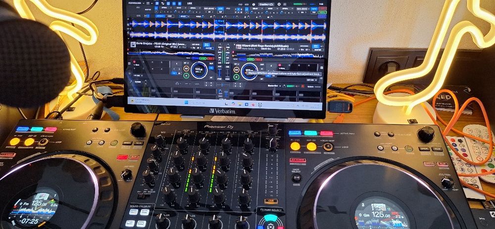 Konsola dj plus komputer full opcja przeczytaj!!! Lubliniec • OLX.pl