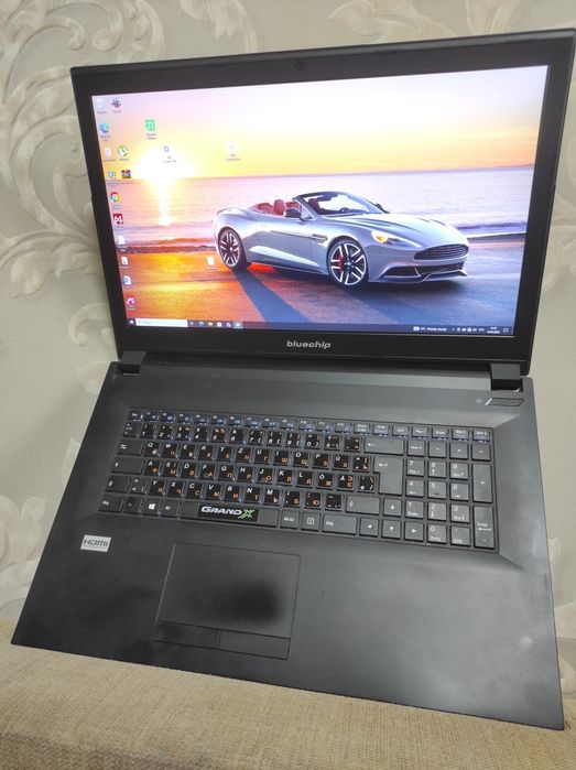 Ноутбук 17,3" FullHD ips Clevo i5 8300H 16 gb ddr4 UHD630 SSD 256 nvme ...