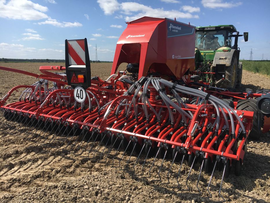 Siew zbóż,Rzepaku,Poplonów ,siewnik kverneland u-drill 6001,GPS Trzebnica • OLX.pl