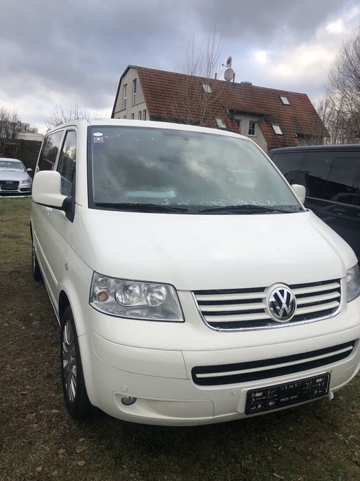 Volkswagen T5 Multivan Atlantis 2.5: 4 200 $ - Volkswagen Великі Мости ...