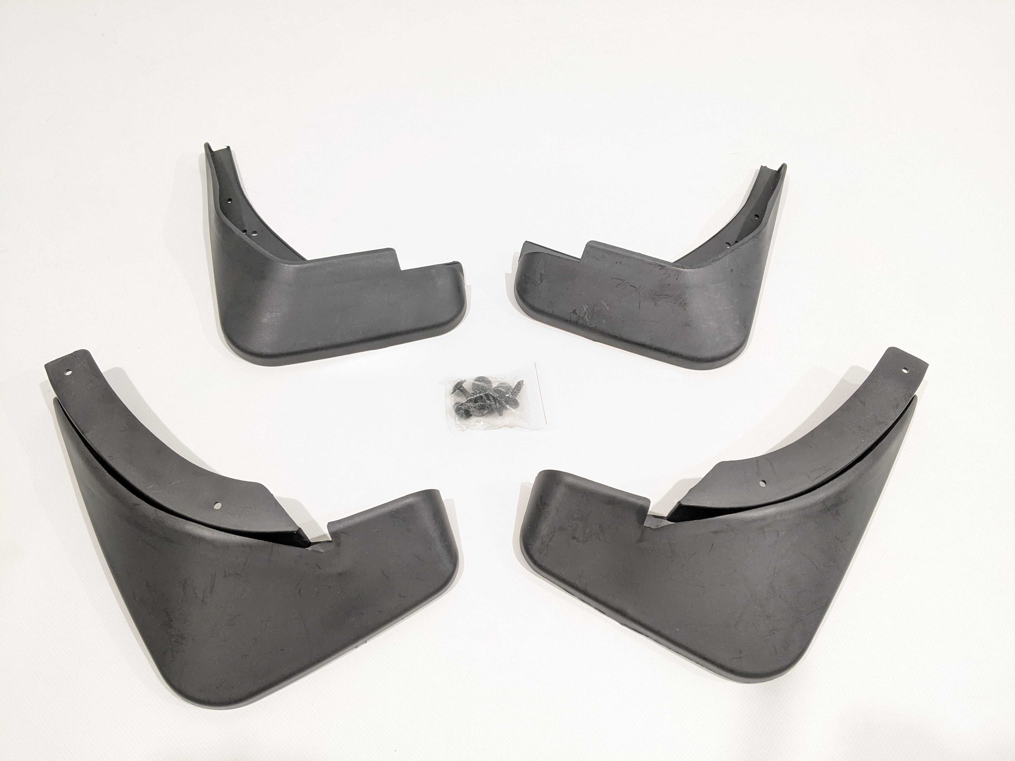 Брызговики Ауди Audi A6 C5 C6 C7 C8 A4 B6 B7 B8 B9 А6 А4 С Б: 600 грн ...