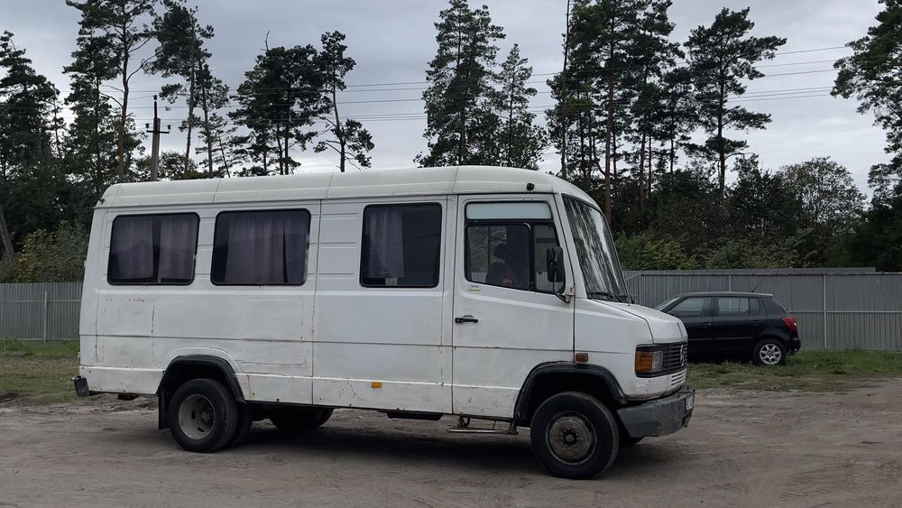 Mercedes benz 609D: 2 000 $ - Автобуси Золочів на Olx