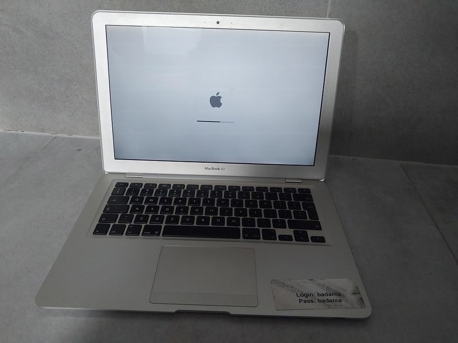 Apple MacBook Air Model: A1304 Biały Kościół • OLX.pl